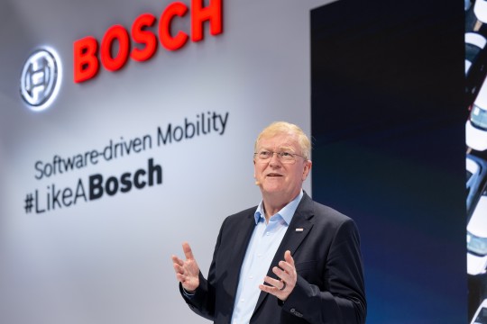 IAA Mobility 2025: Bosch prägt neue Fahrzeugwelt mit intelligenten Hard ...
