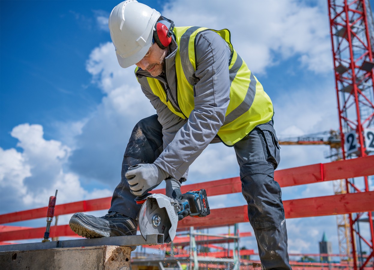 New in the Professional 18V System: Powerful Biturbo trio from Bosch ...