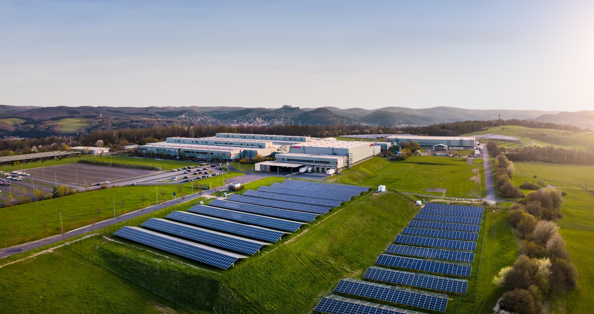 Battery production at the Bosch plant in Eisenach - Bosch Media Service