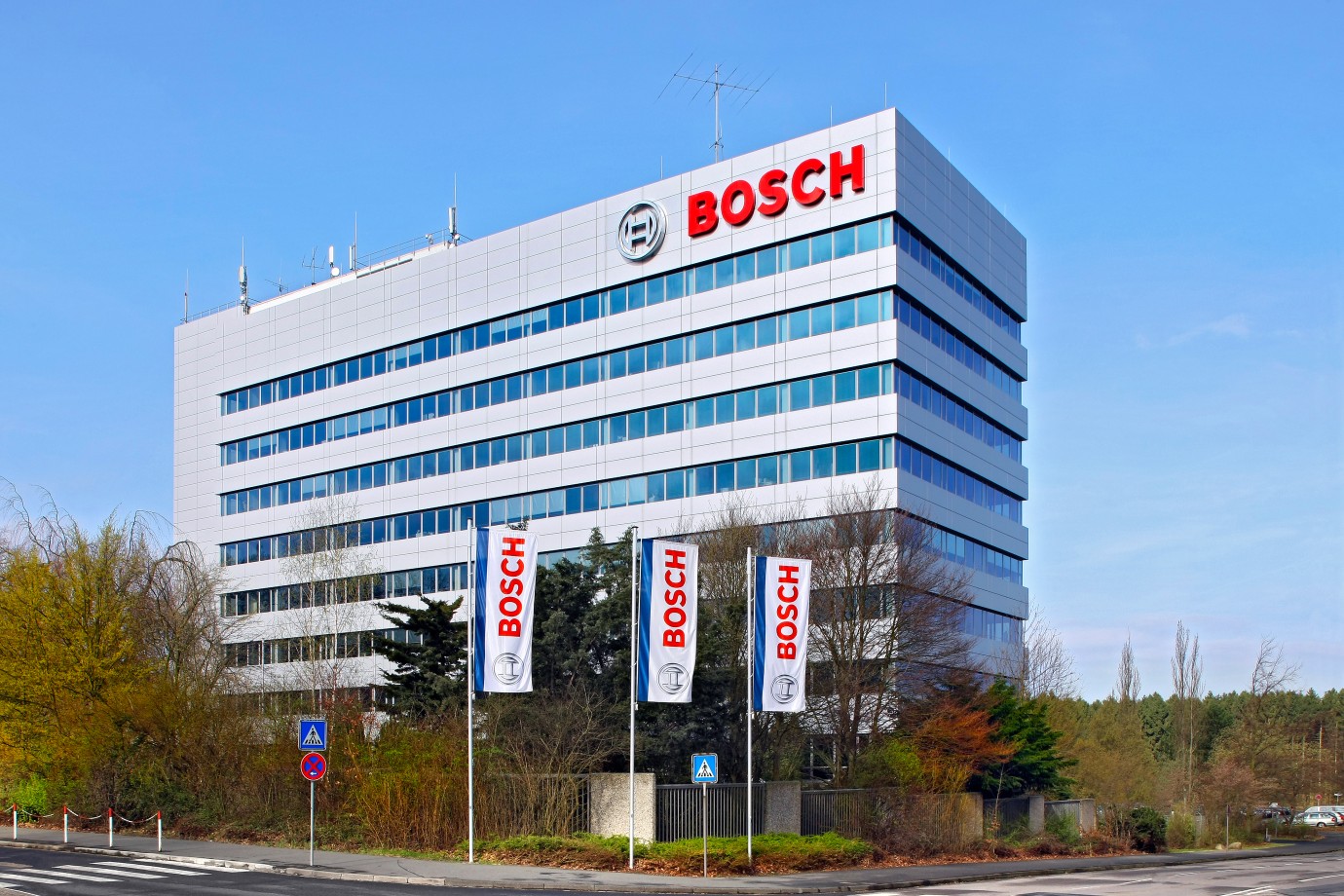 Bosch-Geschäftsbereich Powertrain Solutions am Bosch ...