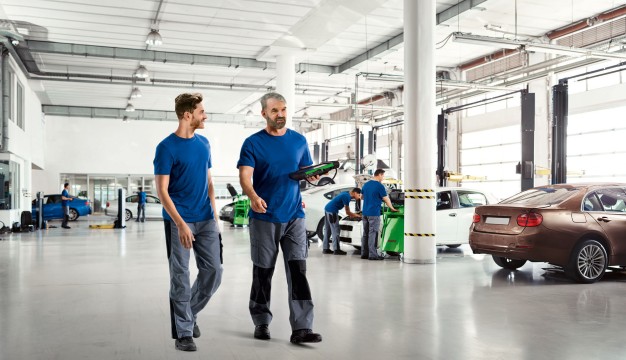 Neuer kompakter Tester KTS 250 von Bosch für die mobile und schnelle ...