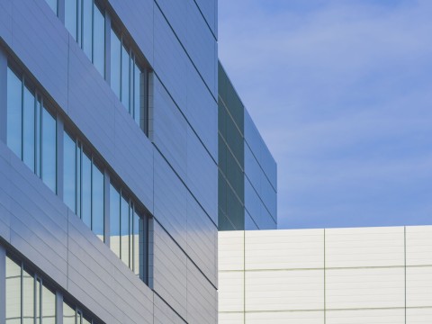 Bosch erreicht Meilenstein auf dem Weg zur Eröffnung der Chipfabrik in Dresden - Bosch Media Service