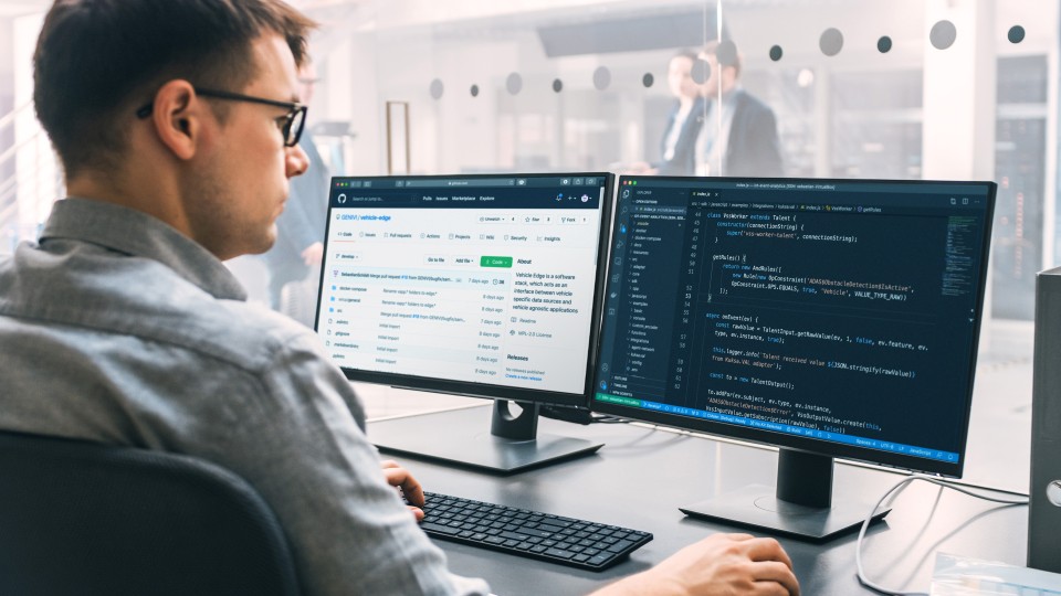 Bosch teams up with Microsoft to develop software-defined vehicle ...