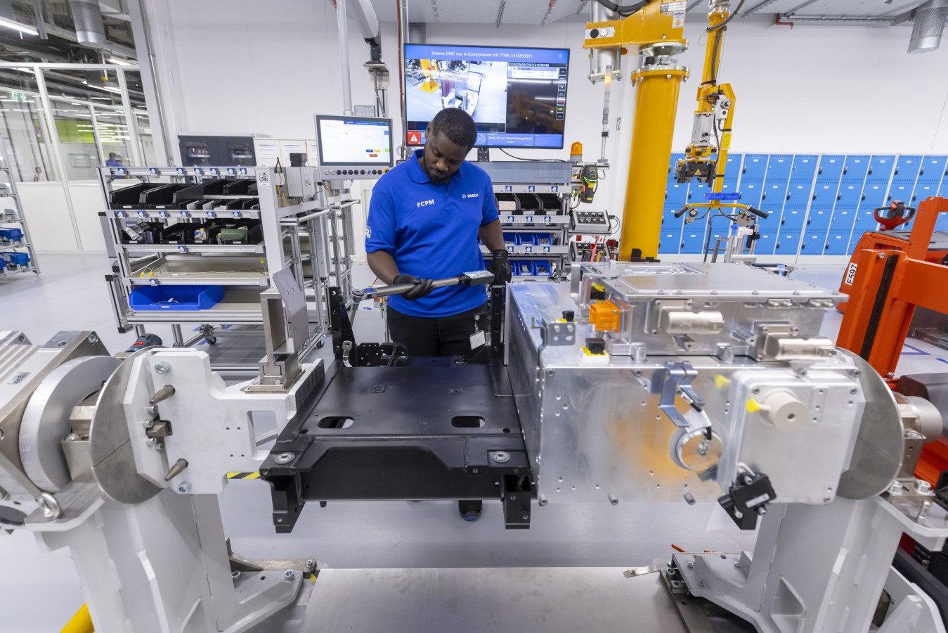 1,200 meters of welds make each fuel-cell stack hydrogen-tight - Bosch ...