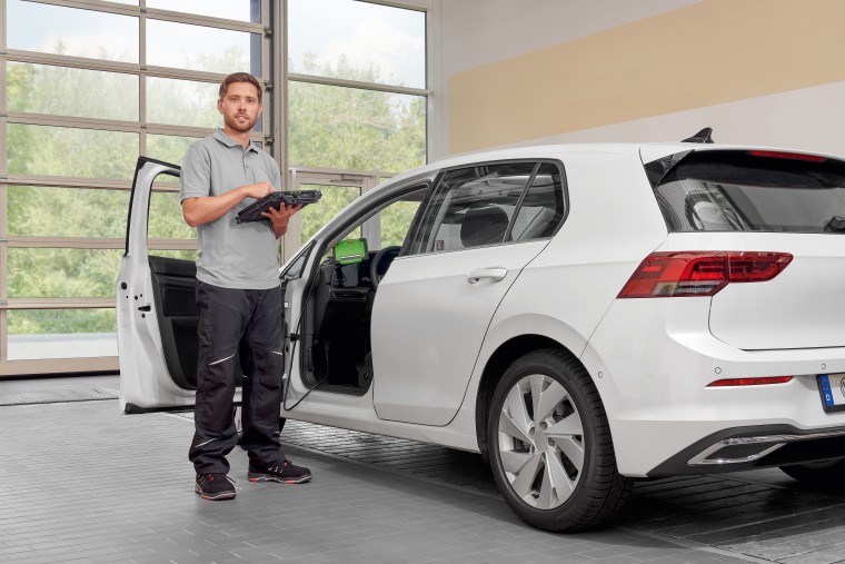 Bosch expands the Remote Diagnostics Service to include new functions and cover additional ...