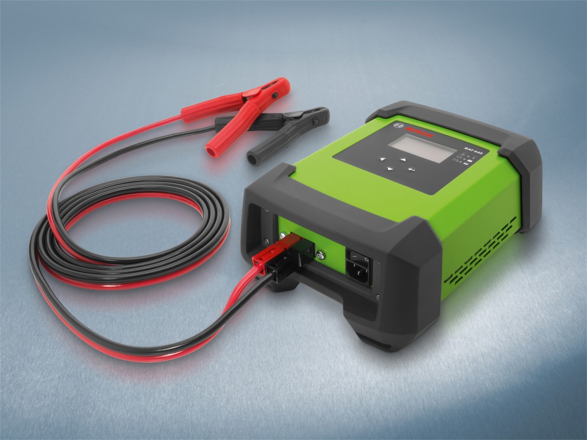 Batterielader BAT 645 und BAT 690 - Bosch Media Service