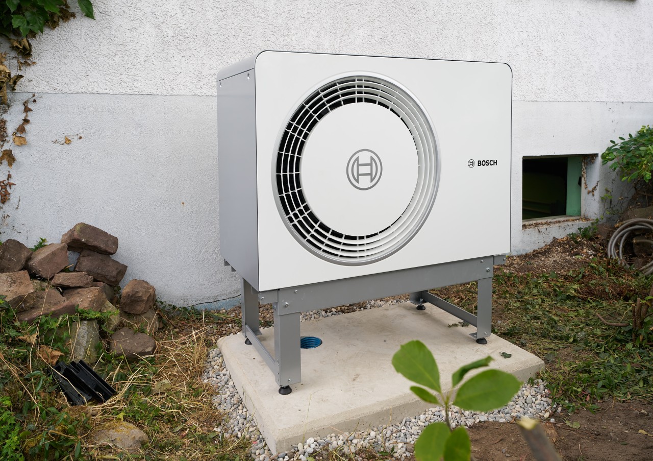 Fundementservice für die neue Wärmepumpengeneration - Bosch Media Service