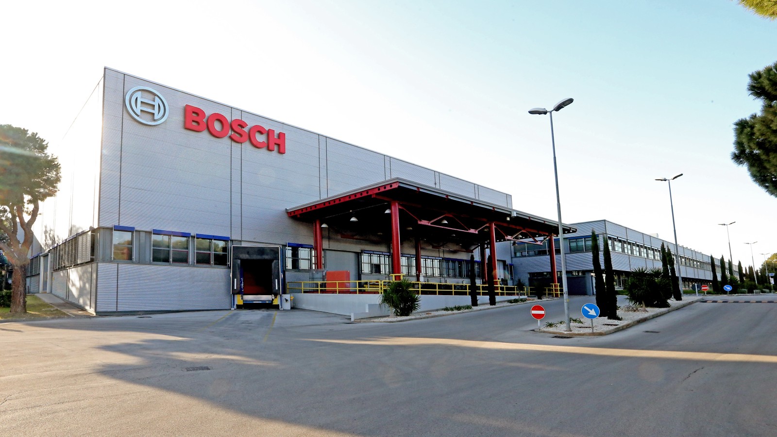 Bosch a Bari - Uno stabilimento in evoluzione continua - Bosch Pressportal