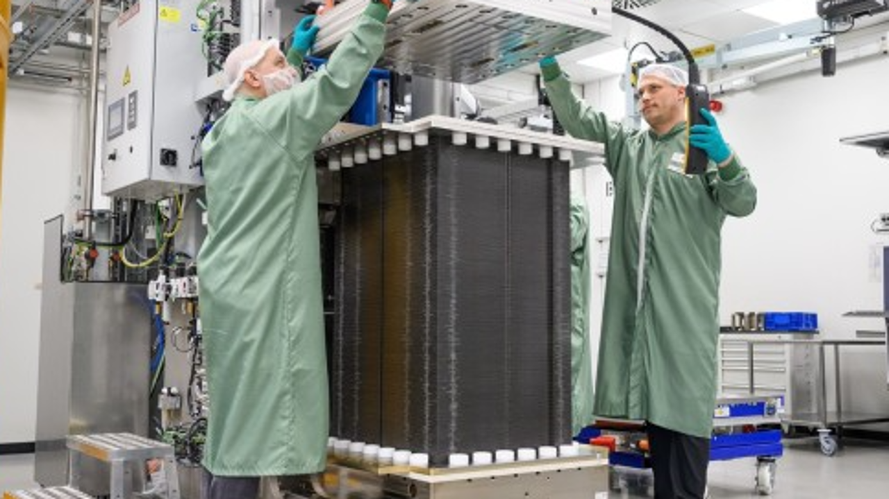 Hannover Messe 2025: Bosch embraces hydrogen production - Bosch Media ...